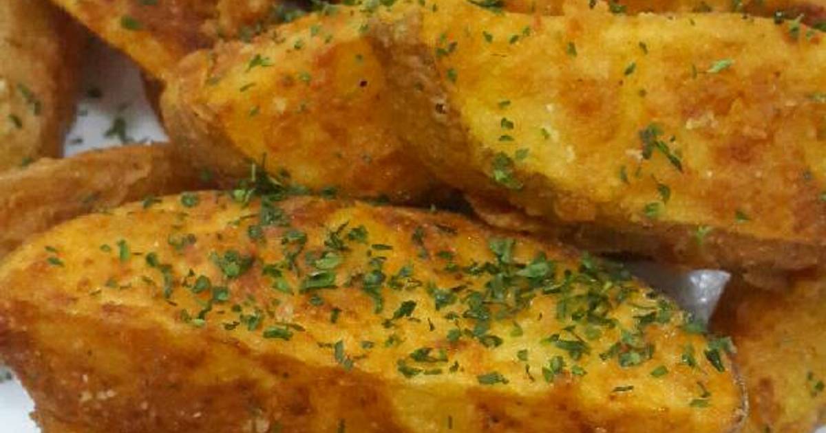 Resep Homemade Potato Wedges oleh Maria Santoso - Cookpad