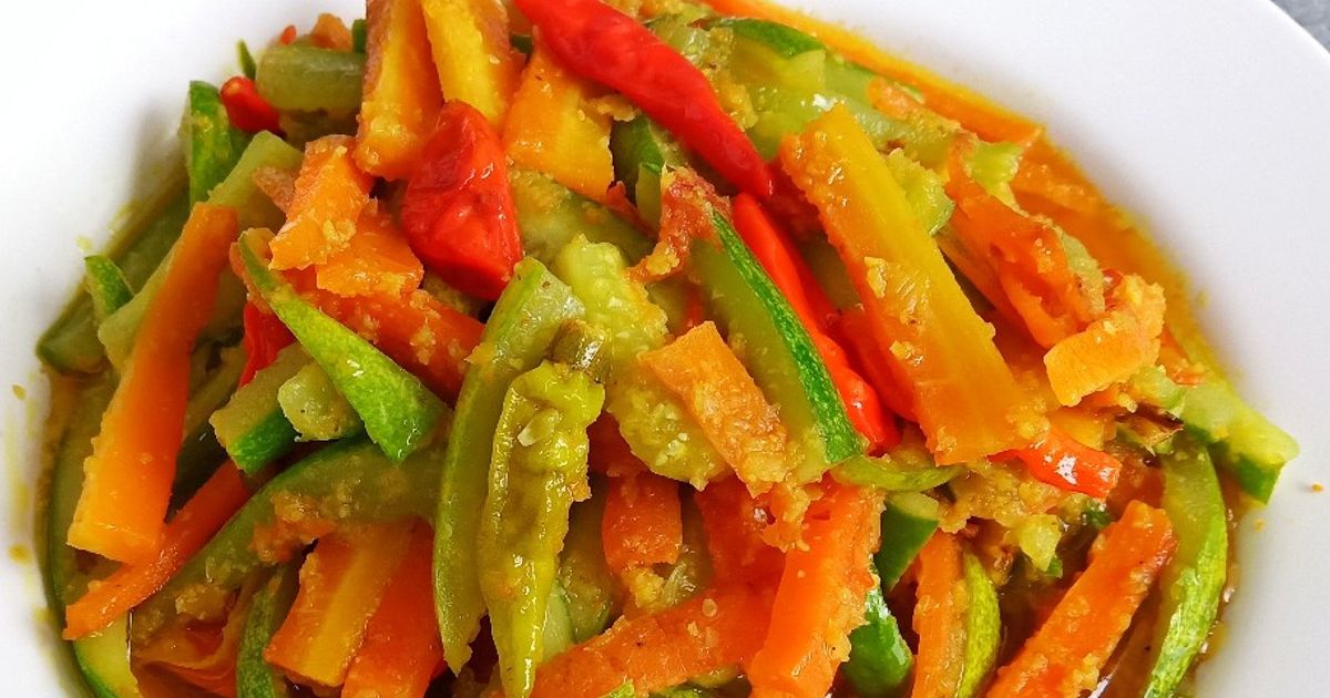 Resep sayur timun tomat rumahan enak dan mudah - Cookpad