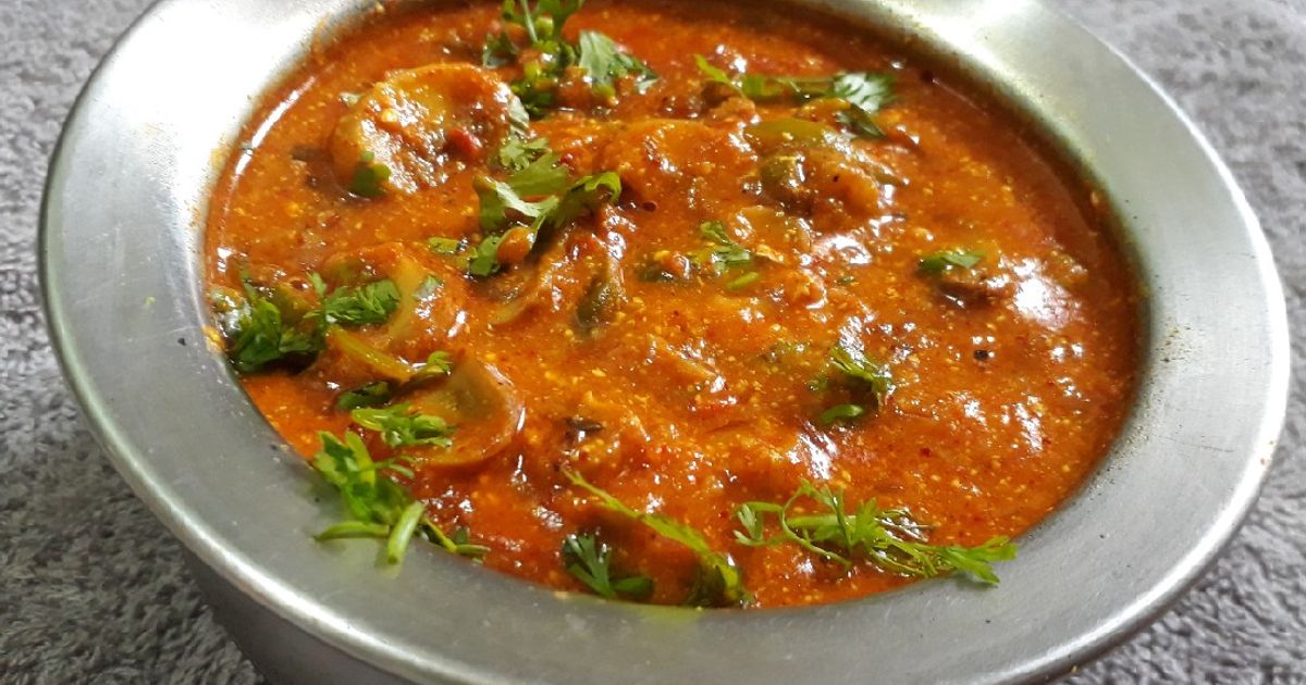 मशरूम मसाला (Mushroom Masala Recipe In Marathi) रेसिपी Ashwinee Vaidya ...