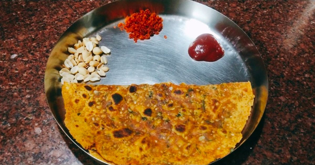 Lasuni Methi Paratha Recipe by Anupa Patil - Cookpad