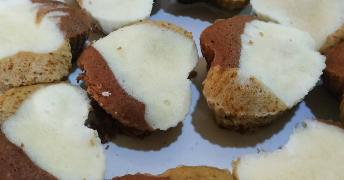 Resep Bolu kukus tiga rasa oleh Pita Pambudi (Dhian Puspitasari ) - Cookpad