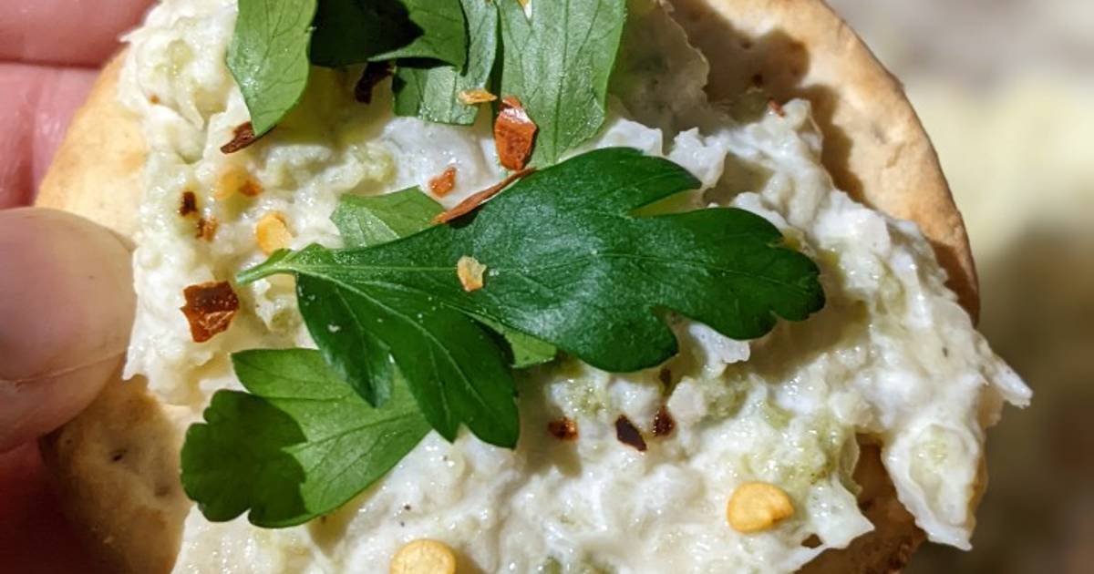 Romanesco creamy dip Recipe by Emma-Jane - Cookpad