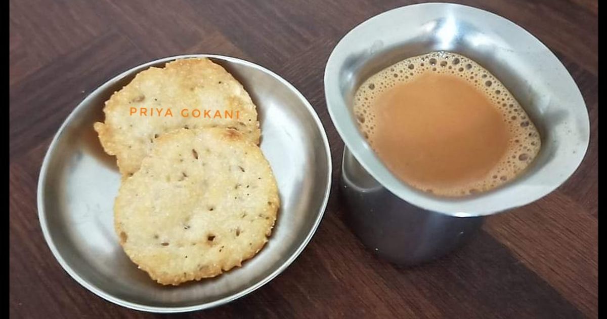 Jeera Puri Krispy Tea Time Snack Recipe by Priya Gokani - Cookpad