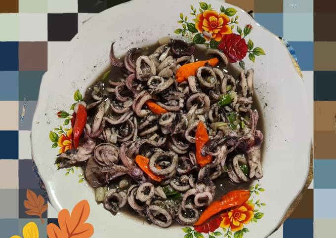 Resep Tumis Cumi Hitam oleh Dzuriyatinaq - Cookpad