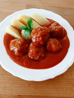 Paradicsomos Húsgombóc | Varga Gábor (ApróSéf) receptje - Cookpad receptek