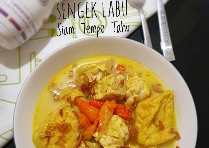 Resep Sengek Labu Siam Tempe Tahu oleh Menurumahan - Cookpad