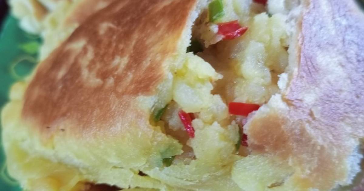 Resep Roti Kentang Cabe oleh Fitzaki Kitchen - Cookpad