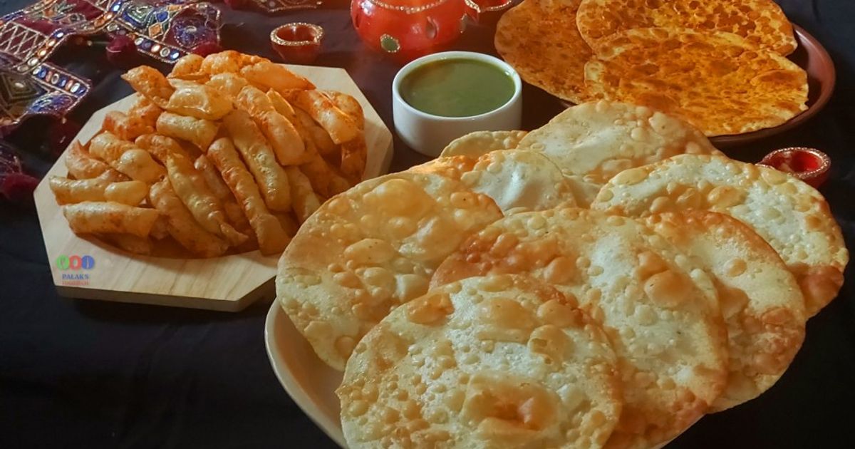 Palak Sheth દ્વારા રેસીપી મઠિયા અને ચોળાફળી(Mathiya And Cholafali ...