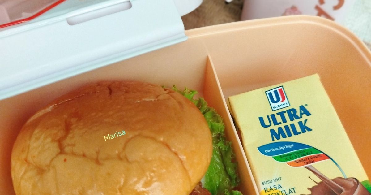 Resep Beef Burger (Ide Bekal Praktis) oleh Marisa Nirmolo - Cookpad