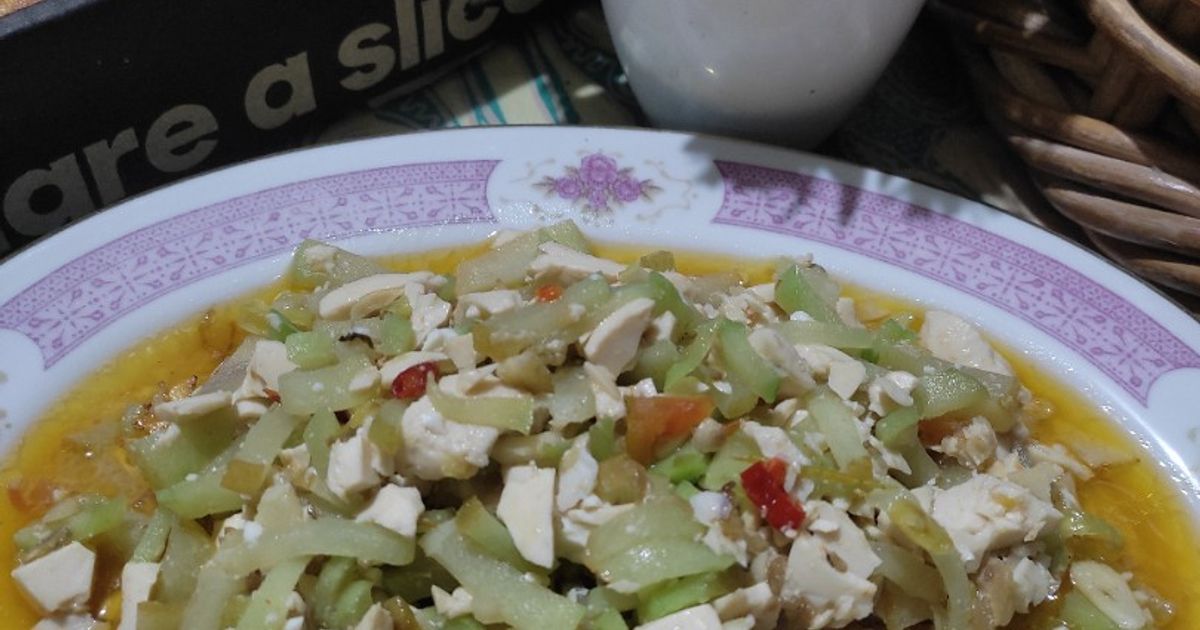 Resep labu siam tumis putih rumahan enak dan mudah - Cookpad