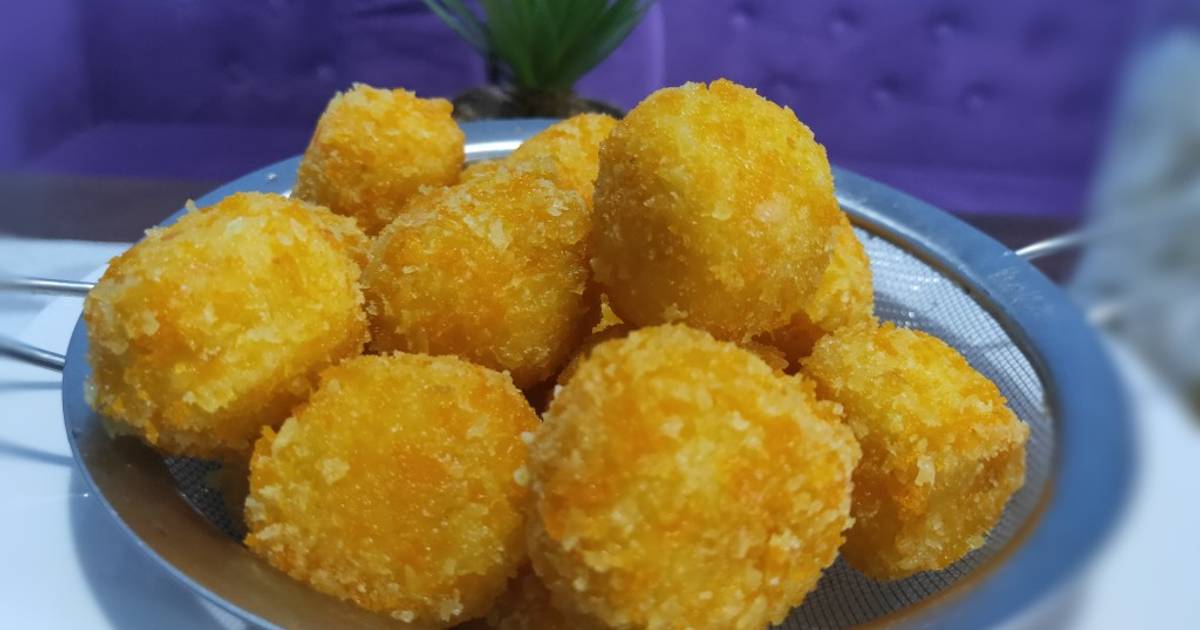 Resep Bola Bola Kentang Keju oleh Mirai - Cookpad