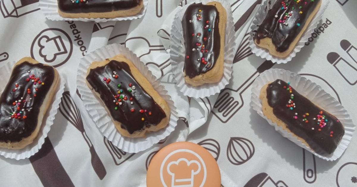 Resep Eclair Vla Susu (Kue Soes Klasik) oleh Mama Kafa - Cookpad