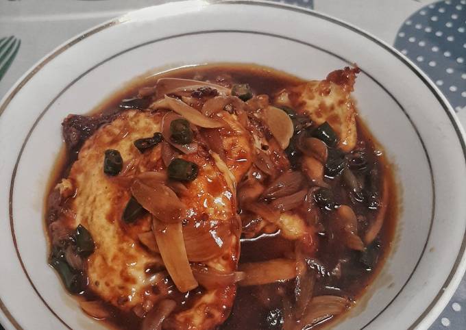 Resep Telur kecap Cabai ijo oleh Winda - Cookpad
