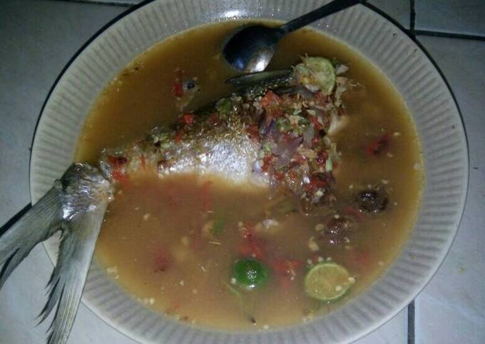 Resep Pecak Bandeng khas betawi oleh intanpurnama - Cookpad