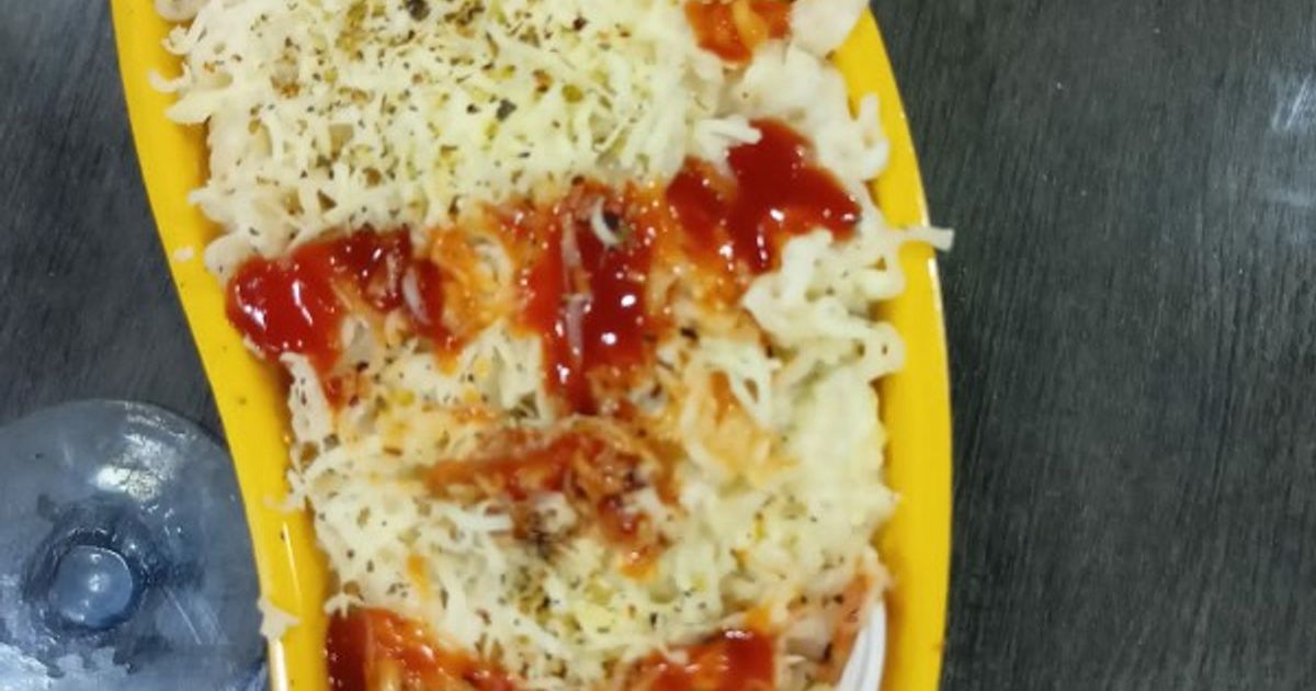 Mayo Cheese Maggi With White Sauce Recipe by Neha Agarwal - Cookpad