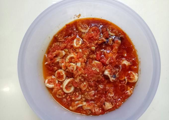 Resep Cumi balado sederhana #bikinramadhanberkesan oleh Buna Chayra ...