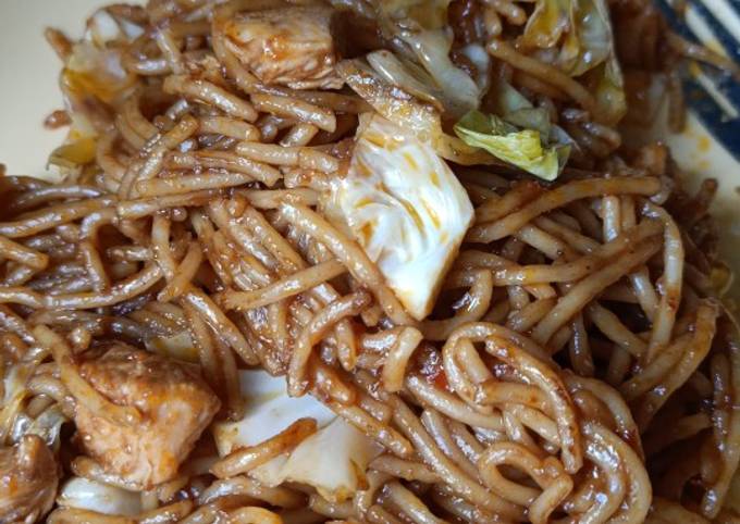Resipi Spaghetti goreng oleh Atika Syuhada - Cookpad