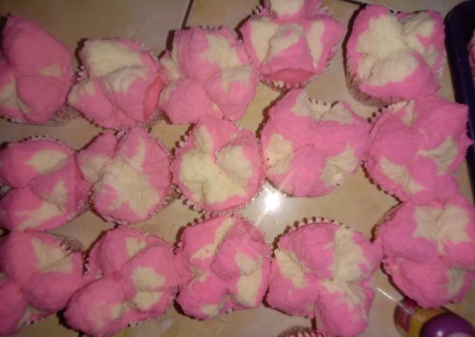 Resep Bolu kukus oleh Neng Maemay - Cookpad