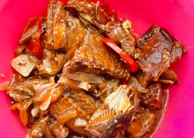Resep Iwak karing masak asam oleh bulan sabit - Cookpad