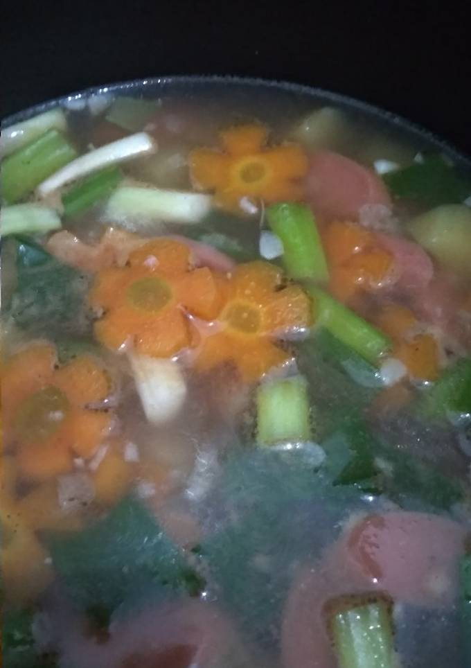 Resep Sayur Sop Catin oleh Tiwi Numrapi - Cookpad