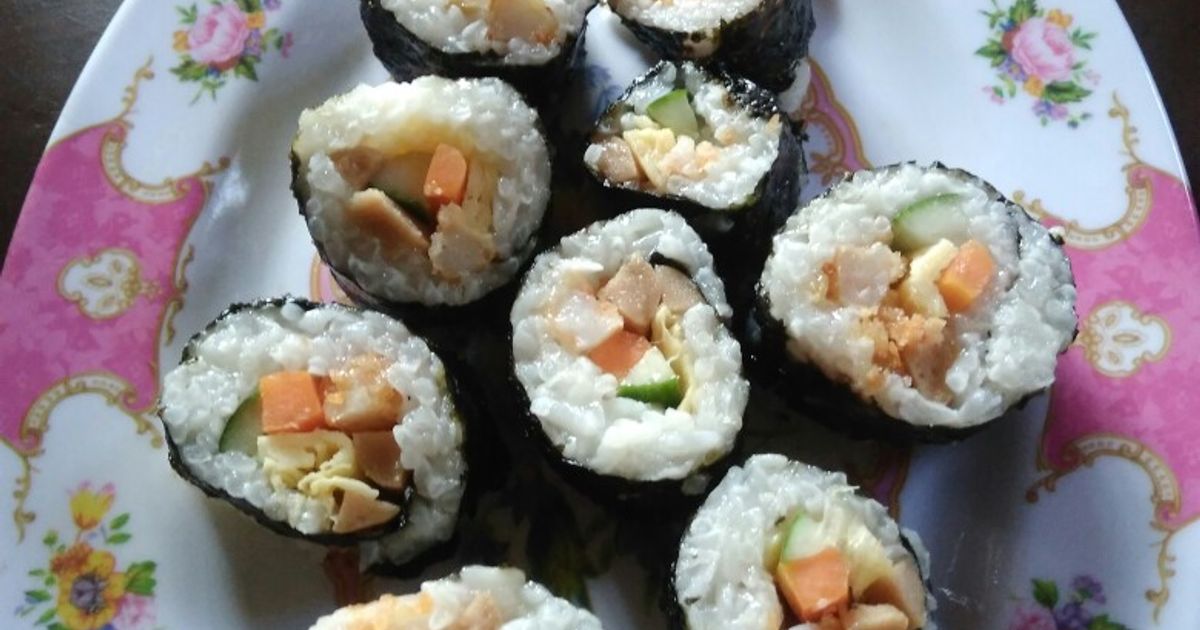Resep Sushi Sederhana Ala Mamak oleh Dapurnya MrDee - Cookpad