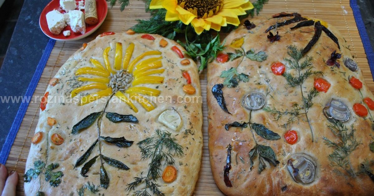 Focaccia Bread Recipe by Rozina Dinaa - Cookpad