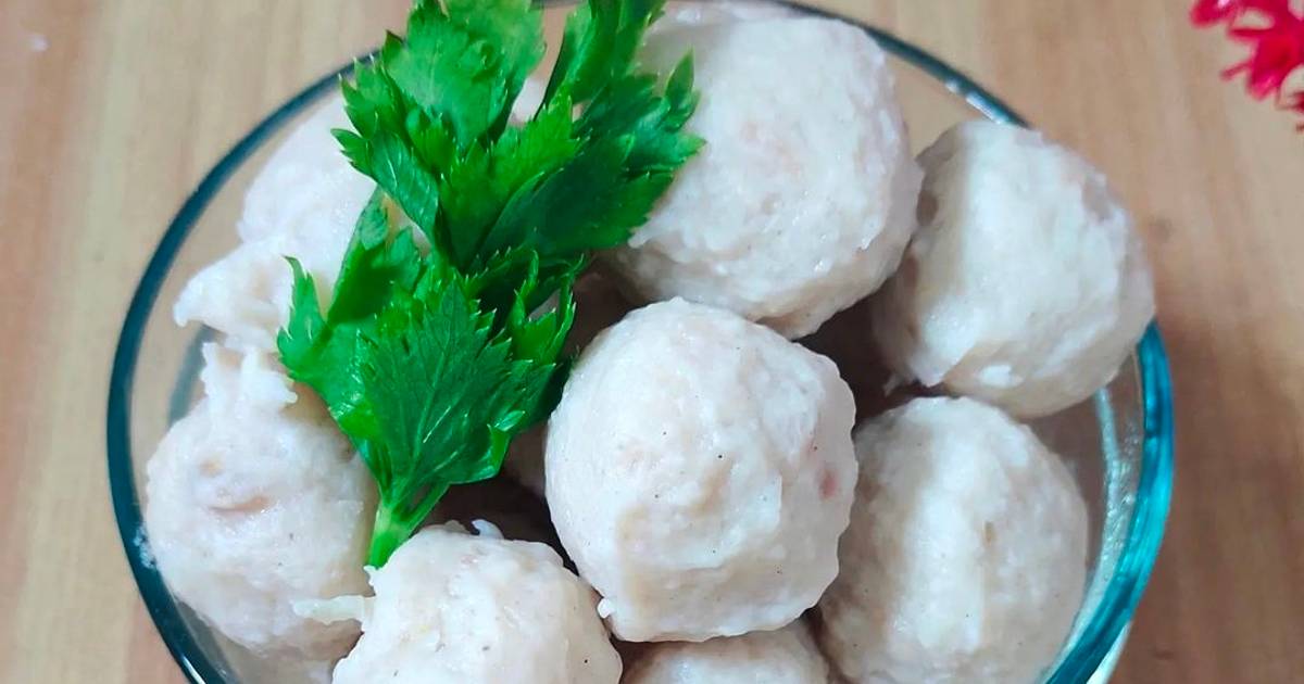 Resep Bakso Ayam Homemade oleh Yuli Astuti - Cookpad