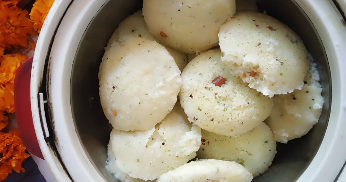 Sooji Idli Recipe by Karuna Naveen Chandwani - Cookpad