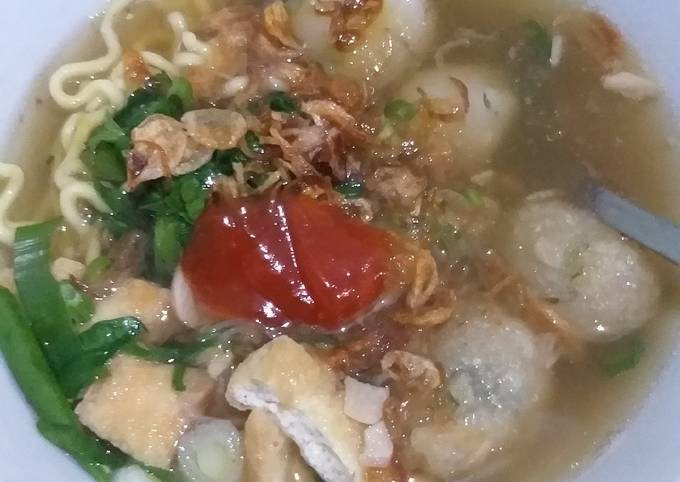 Resep Bakso Cilok / Cilok Kuah bakso oleh Shinta Widuri - Cookpad