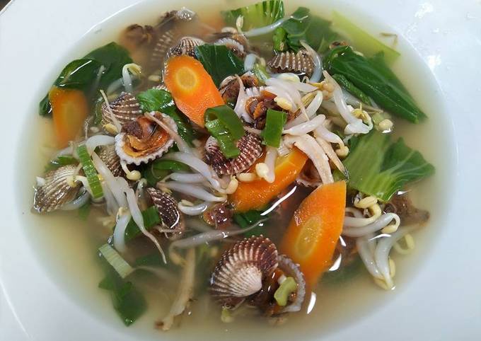 Resep Sup kerang dara cabai hijau oleh Mommy's Alvaro - Cookpad