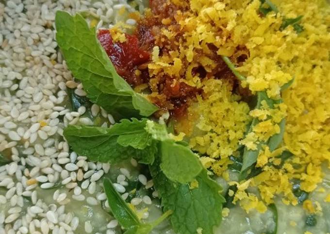 Resep Bubur kelor sambal roa oleh maria dian andriana - Cookpad