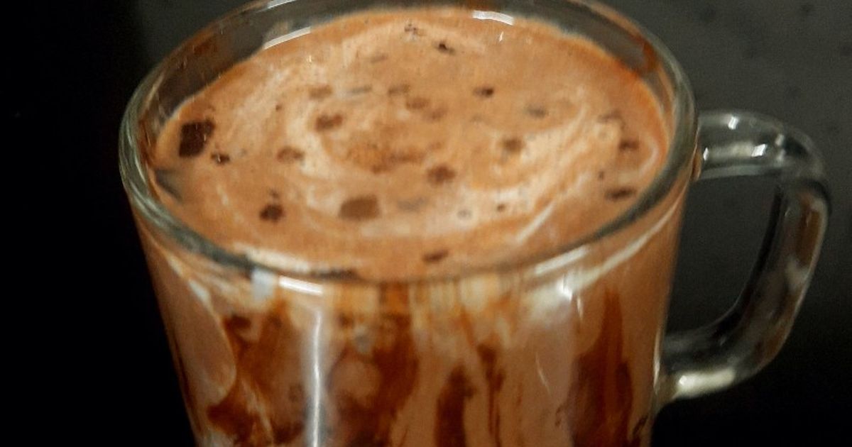 Chikoo Choco Slush Recipe by Sushma Savla - Cookpad