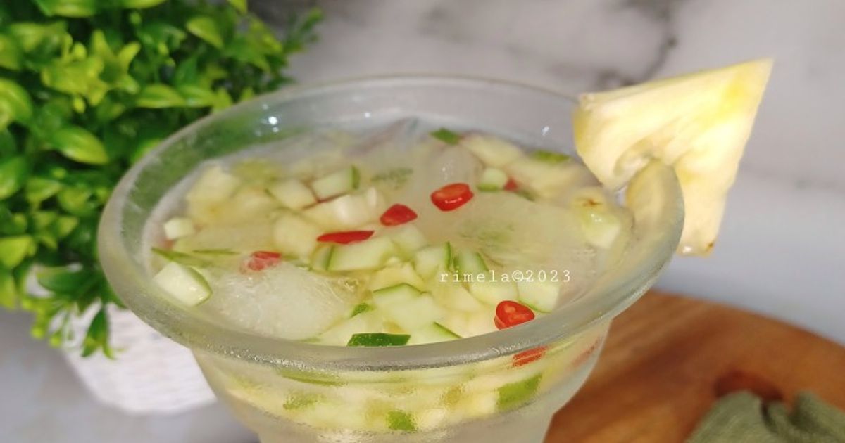 Resep Es Rujak Timun Nanas oleh Rika Meila Puspita - Cookpad