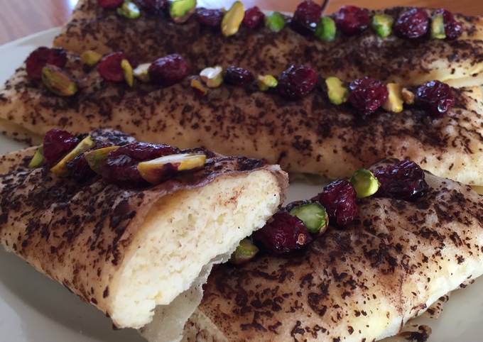 Rollos de coco con pasas Receta de Joaquin- Cookpad