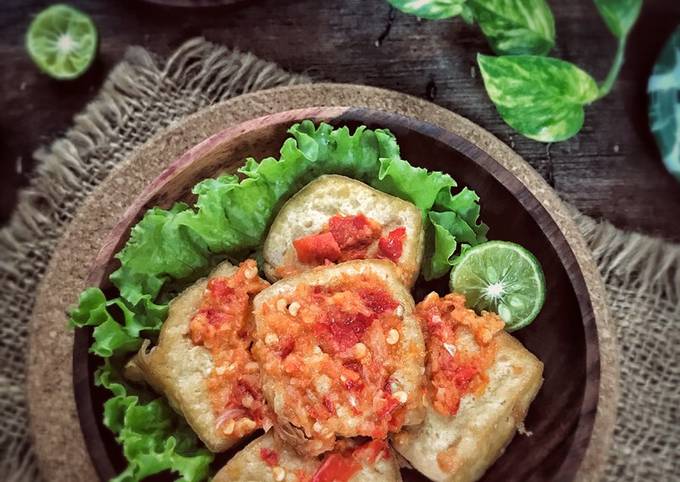 Resep Tahu penyet sambal bawang putih oleh Frielingga Sit - Cookpad