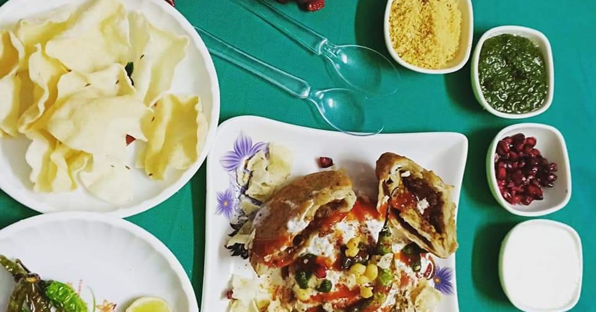 Khasta Moong Daal Kachori Dahi Chat Recipe by Satya Jha - Cookpad