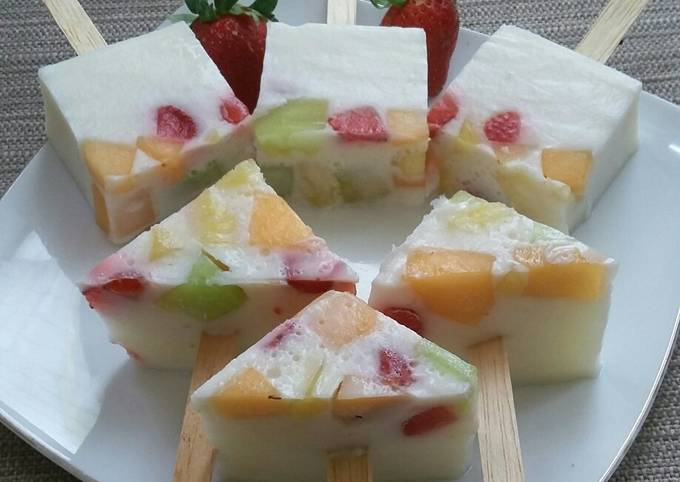 Resep Es Pudding Buah oleh nurhasanah_56 - Cookpad