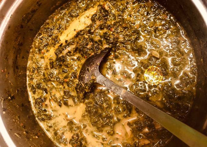 Resep Daun Singkong atau Sayur Daun Ubi Tumbuk khas Sumatera, Melayu oleh Dapue P'Cik Budi - Cookpad