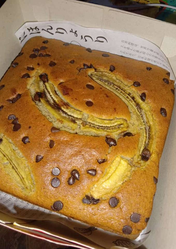 Resep 24. (1)Cake pisang choco chips oleh Saturday.april_14 - Cookpad