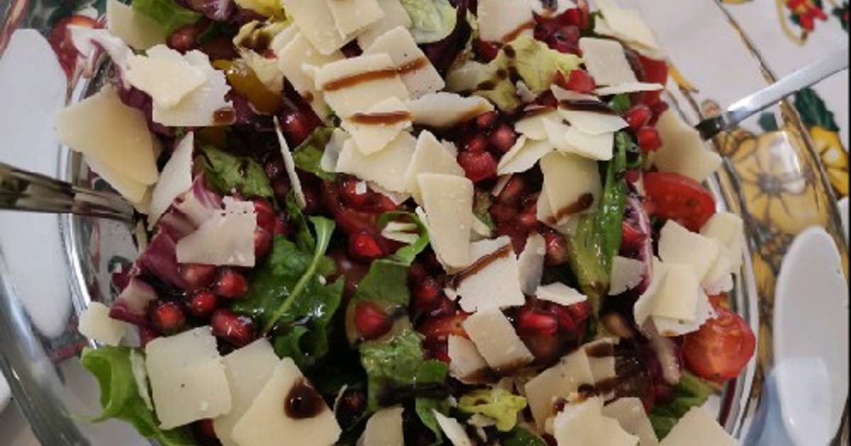 🥗 Γιορτινή σαλάτα 🥗 Συνταγή από τον/την Ιωάννα - Cookpad