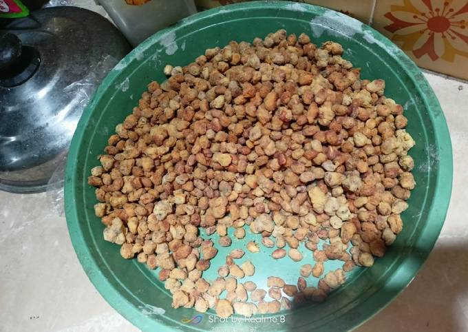 Resep Kacang telur kribo oleh Dian Purnama - Cookpad