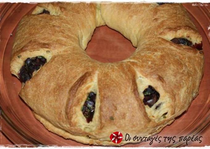 Olive pie Recipe by Cookpad Greece - Cookpad