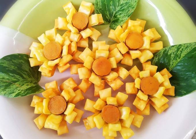 Resep Pangsit Sosis Bunga 🌼🌼 oleh Al Khair_kitchen - Cookpad