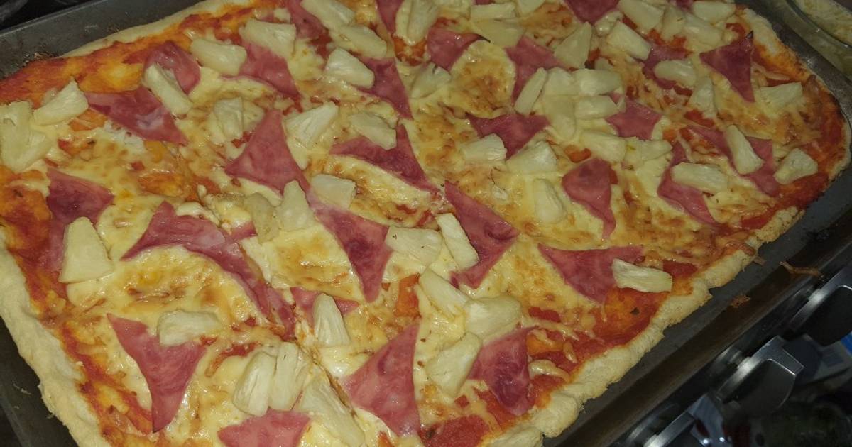 Pizza con salsa de tomate casera Receta de Manuel Valencia Estudiante ...