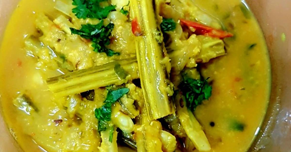 Sohanjana ki phali (drumsticks) Recipe by Sadia Alvi - Cookpad