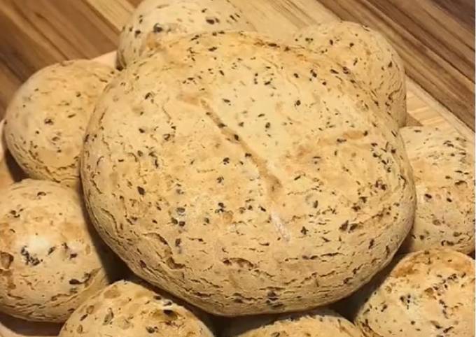 Cách Làm Món Bánh mì mè đen Hàn quốc 🤤 của Lyn lyn - Cookpad