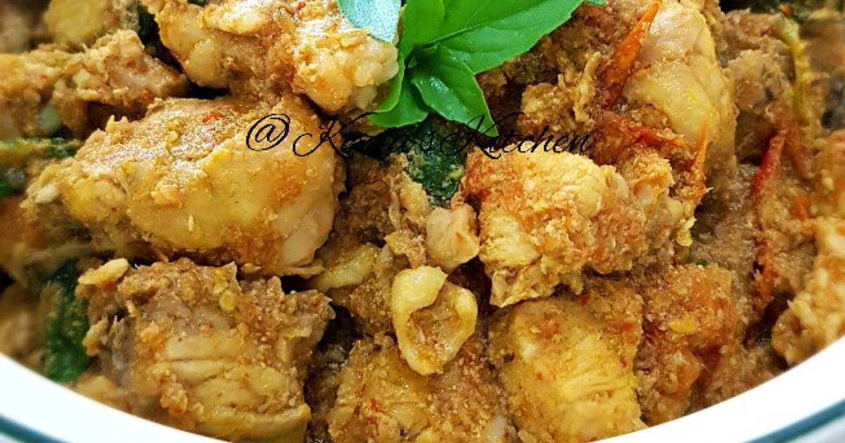 AYAM GARO RICA (Spicy Chicken With Lemon Lime Basil) Recipe by Kezia's ...
