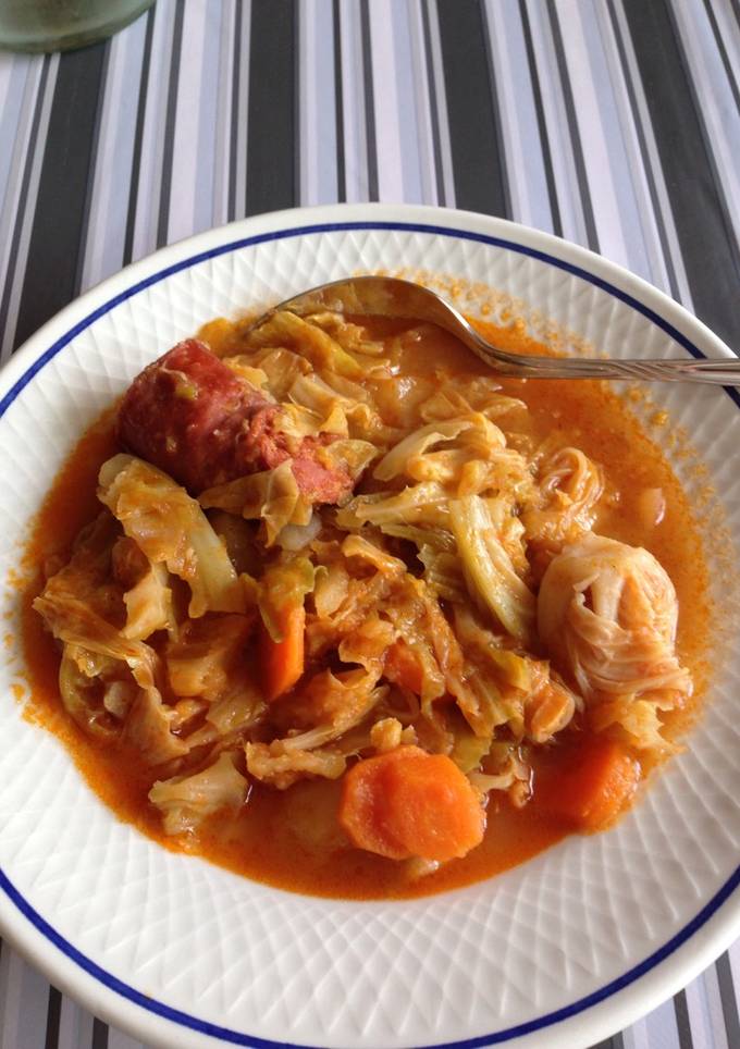 Repollo o col guisada Receta de Maria A.- Cookpad