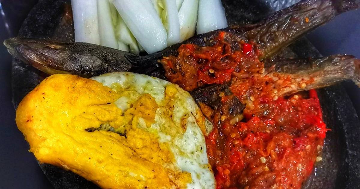 823 resep sambal lele pedas enak dan mudah - Cookpad