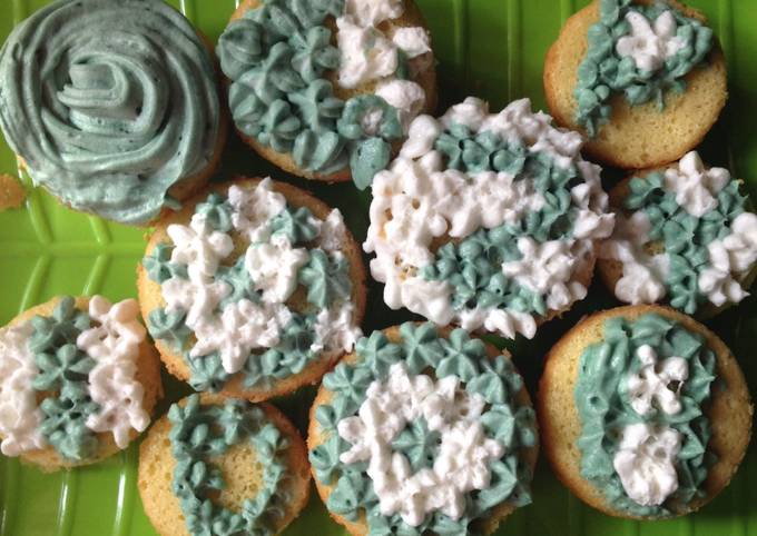 Resep Simple Cupcake oleh Miss Ceevuik - Cookpad